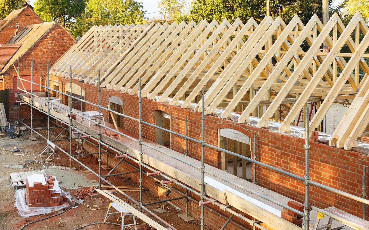 Renovation Vs Rebuilding Your House: Which is Better? | Zameen Blog