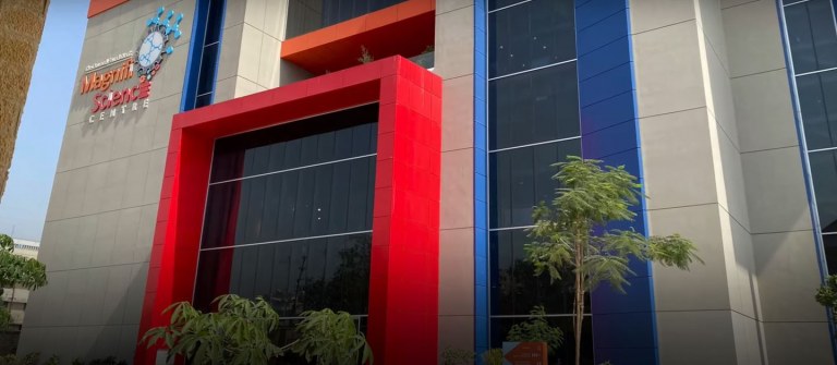 MagnifiScience Centre, Karachi: Timings, Locations & More | Zameen Blog