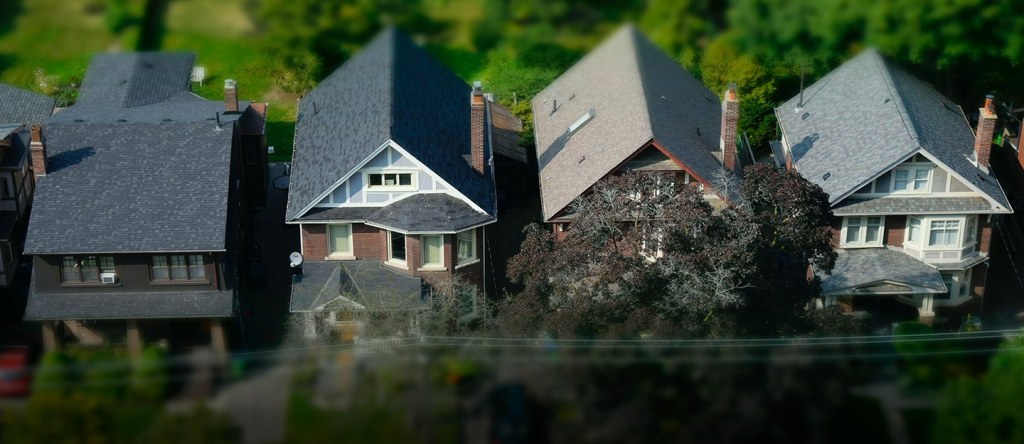 How to Compare Two Properties with Similar Features | Zameen Blog