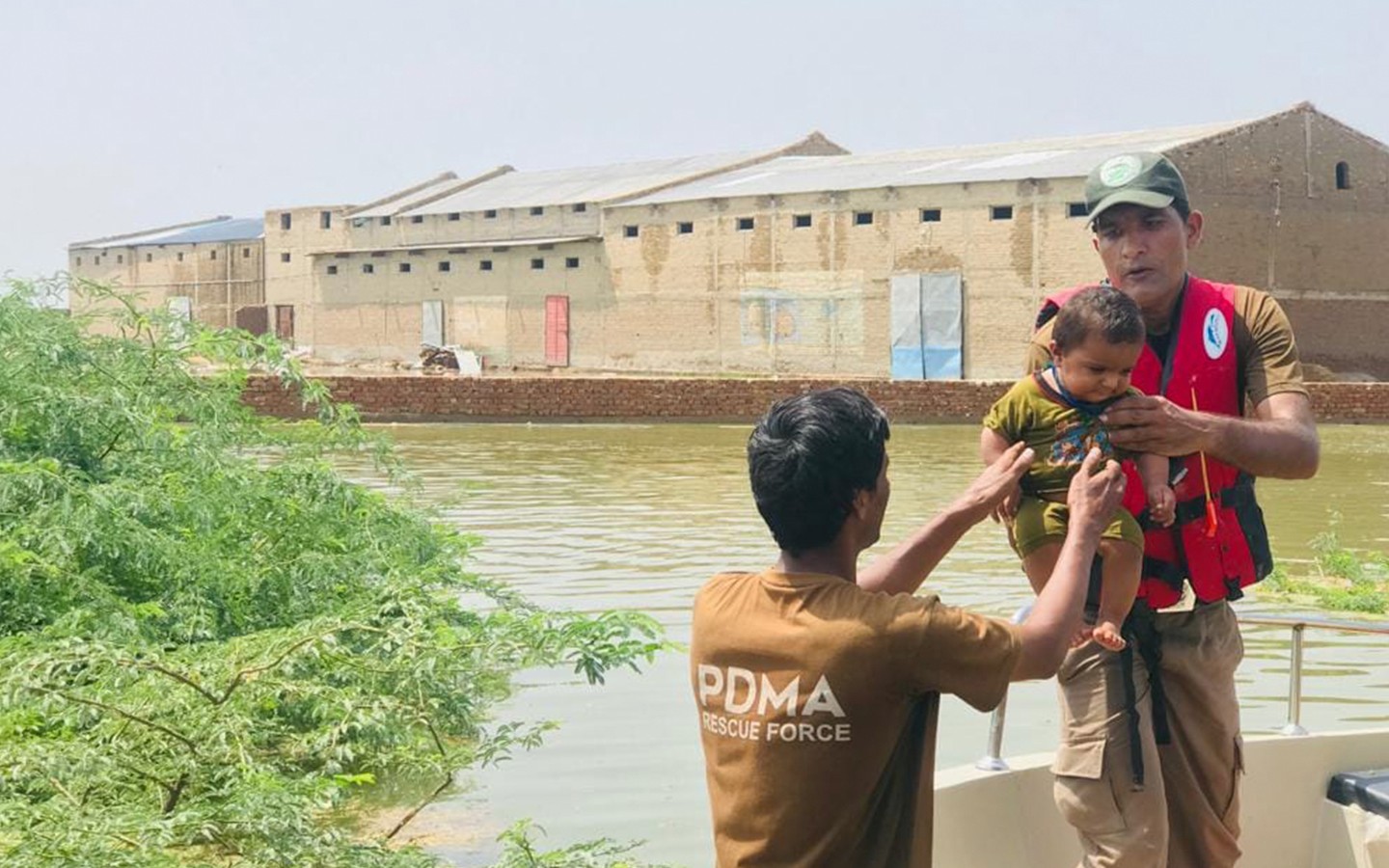 Flood Relief Measures in Pakistan: A Complete Guide | Zameen Blog
