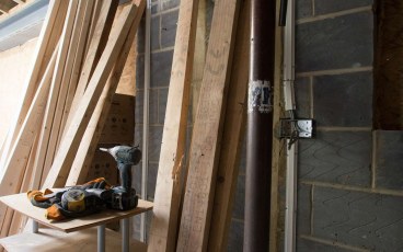 What to Consider When Selecting Construction Materials | Zameen Blog