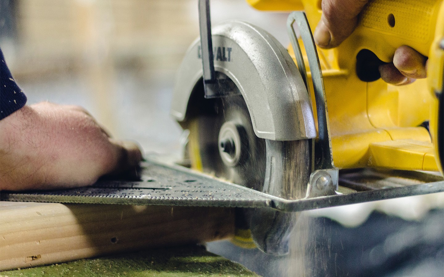 What to Consider When Selecting Construction Materials | Zameen Blog