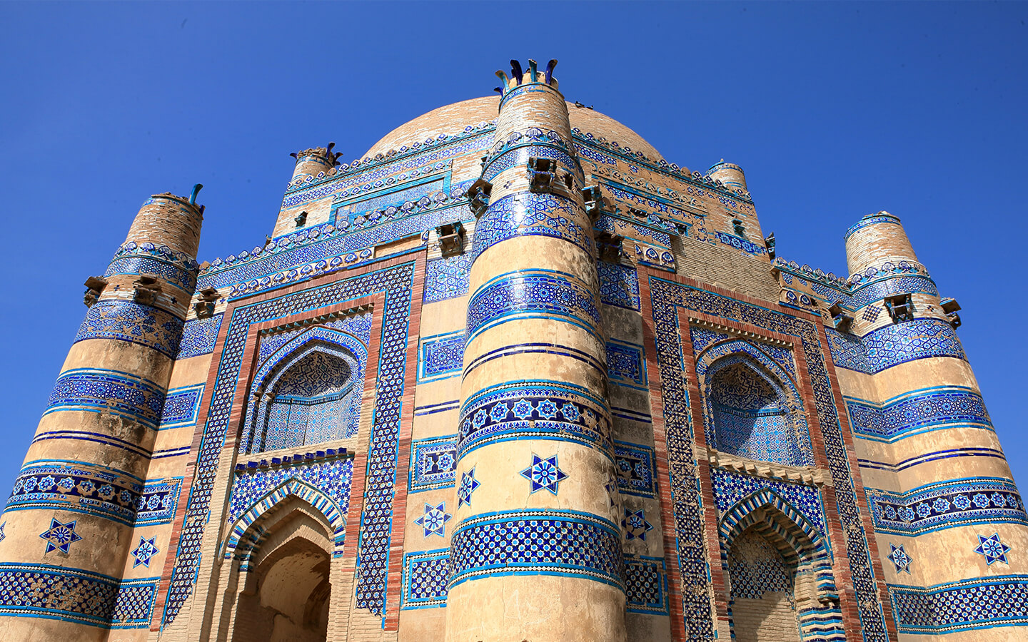 Explore Bahawalpur: City of Nawabs